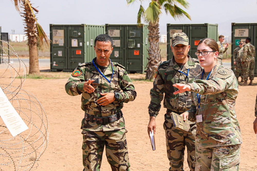 DVIDS - Images - 207th Military Intelligence Brigade Provides Critical ...