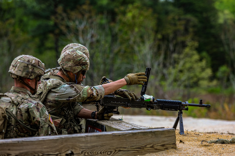 DVIDS - Images - 207th Military Intelligence Brigade (Theater) Competes ...