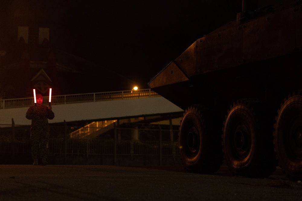 DVIDS - Images - 4th Marines ACVs Load Onto Stern Landing Vessel at ...