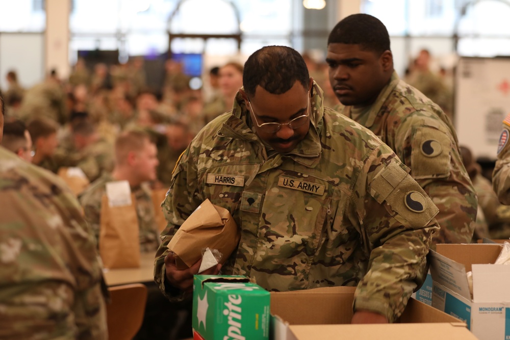 DVIDS - Images - Virginia National Guard Soldiers Eat Lunch While ...