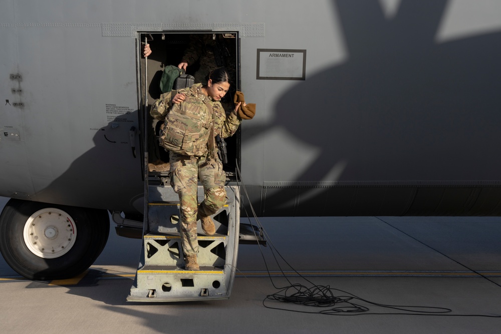 DVIDS - Images - 401st MP Co. arrive at Biggs Army Airfield