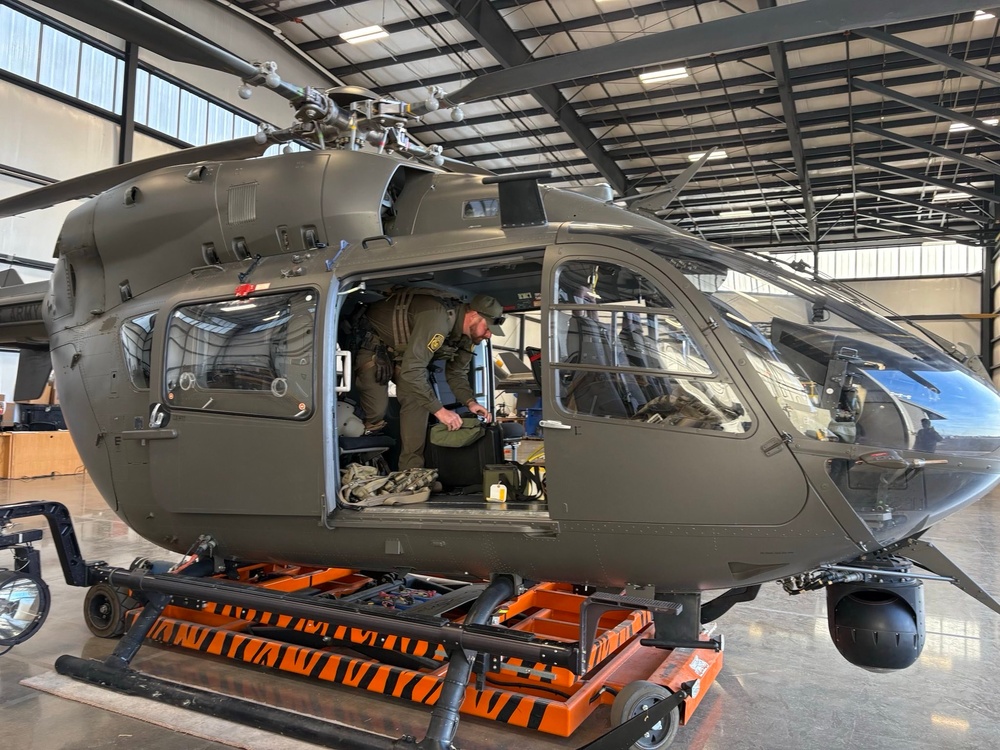 DVIDS - Images - U.S. Soldiers support CBP near Tucson, Ariz. [Image 1 ...