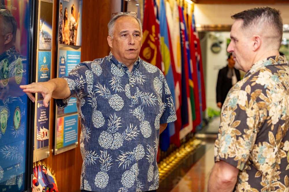 DVIDS - Images - U.S. Marine Corps Maj. Gen. Douglas K. Clark Visits ...