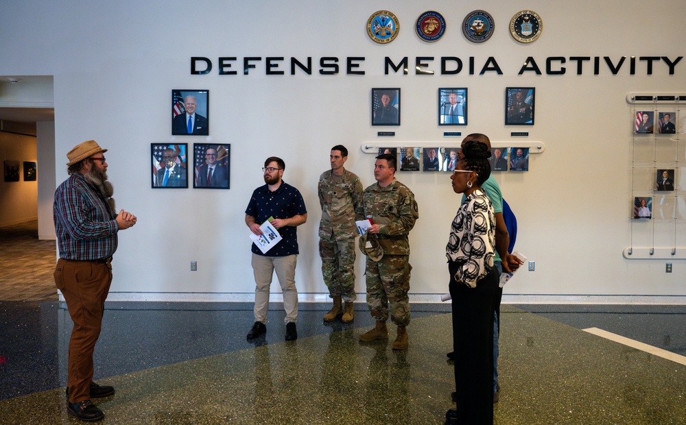 DVIDS - Images - U.S. Army 1st Medical Recruiting Battalion Visits DMA ...