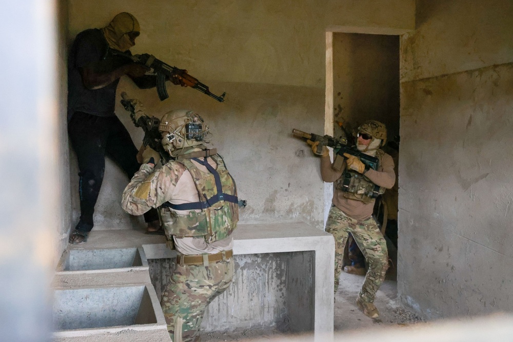 DVIDS - Images - US, Kenya conduct simulated hostage rescue during ...