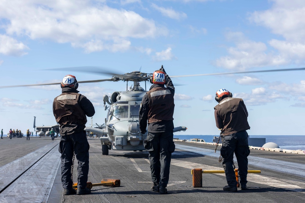 DVIDS - Images - Truman's Deployment [Image 4 of 12]