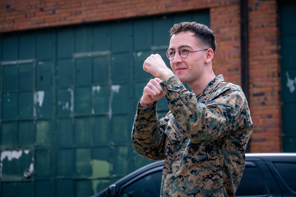 DVIDS - Images - U.S. Marines participate in SAF training [Image 3 of 17]