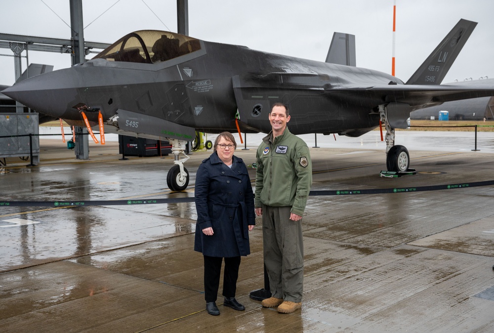 DVIDS - Images - The Right Honorable Maria Eagle visits the 48th FW ...