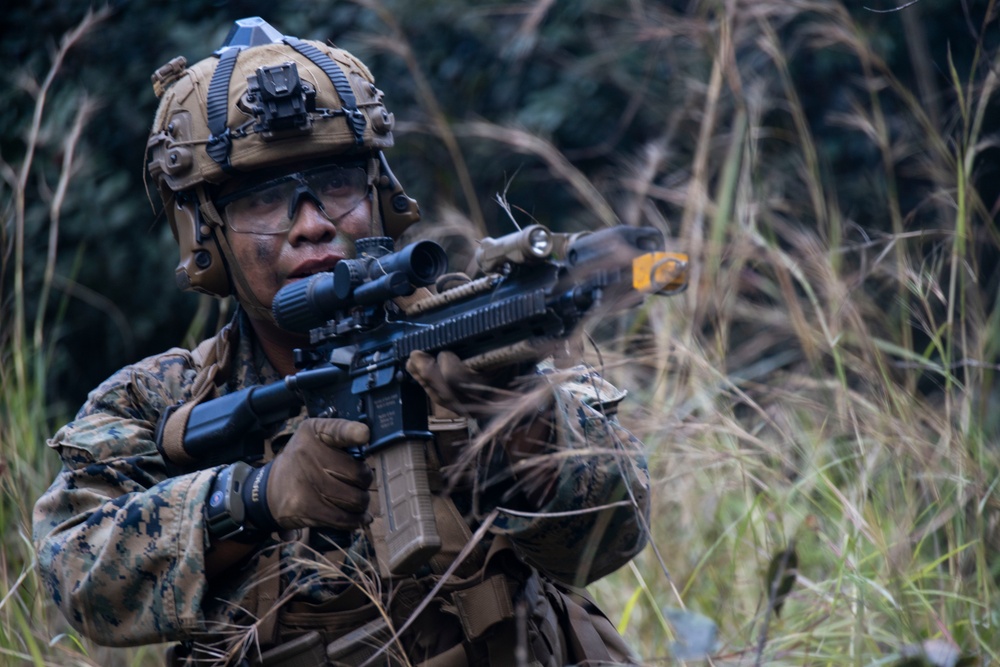 DVIDS - Images - On Sight: AIMC students conduct defensive operations ...