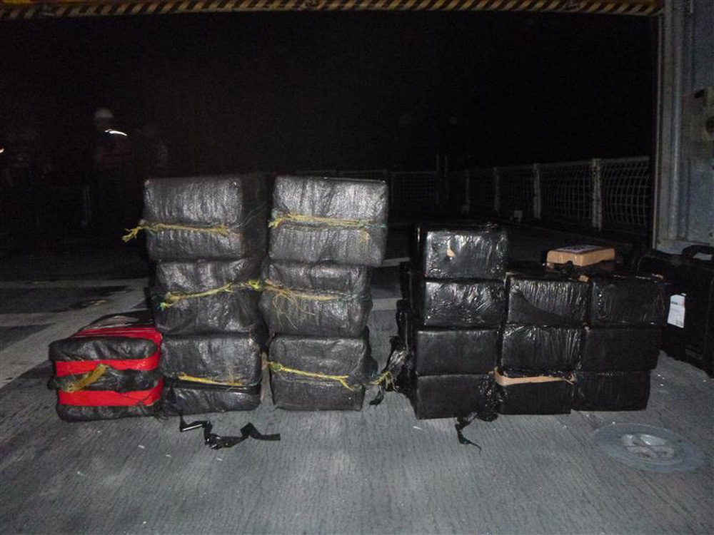 DVIDS - Images - Coast Guard Cutter Mohawk interdicts suspected drug ...