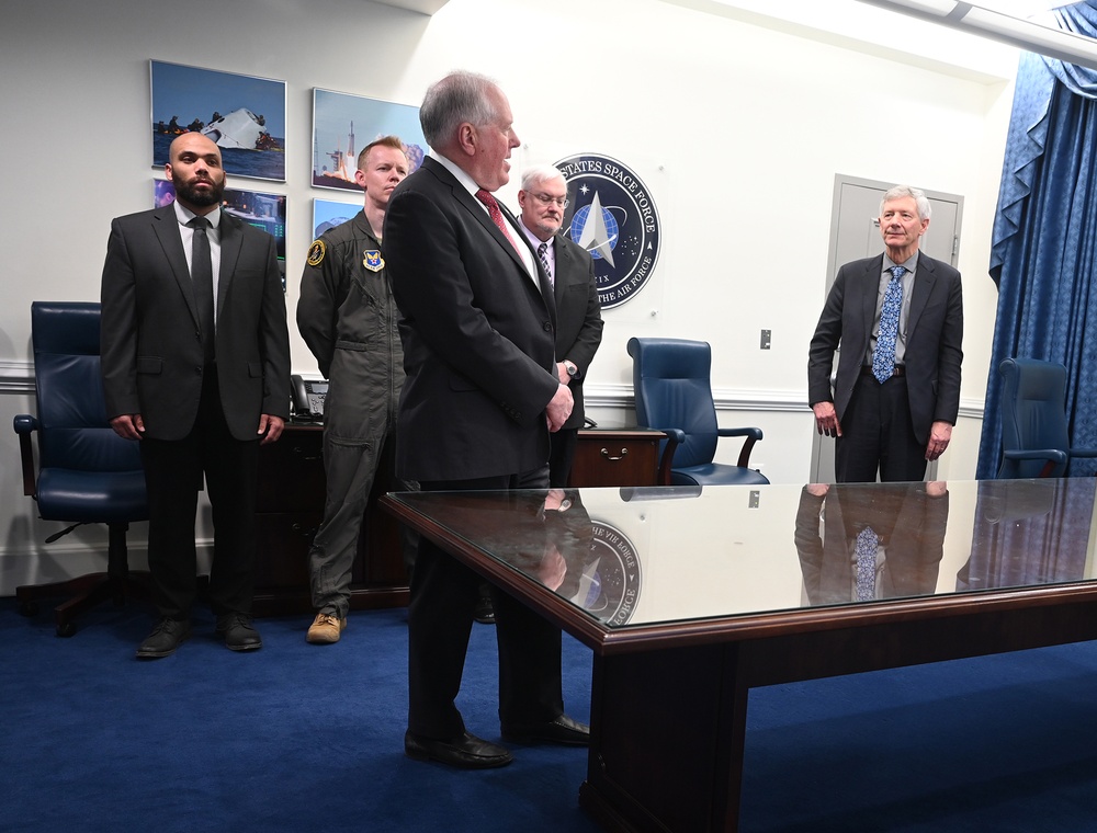 DVIDS - Images - SecAF Recognizes Team [Image 15 of 15]