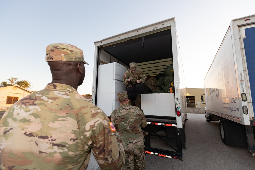 DVIDS - Images - U.S. Soldiers relocate along border in preparation for ...