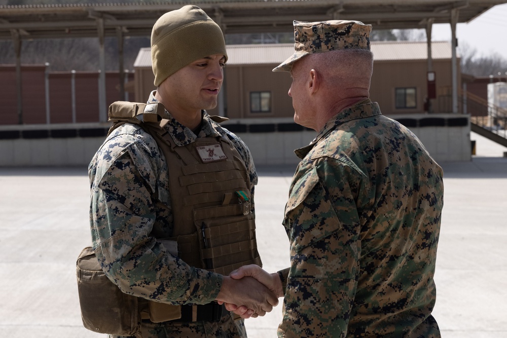 DVIDS - Images - U.S. Marine Receives Navy and Marine Corps Achievement ...