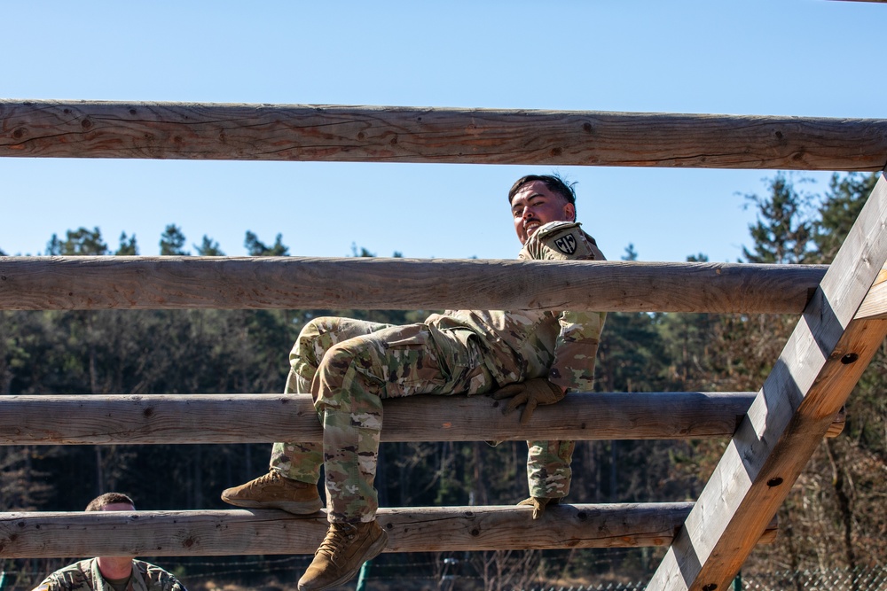 DVIDS - Images - Soldiers complete obstacle course and land navigation ...