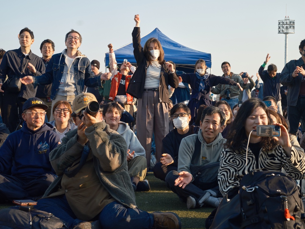DVIDS - Images - 7th Fleet Band Performs at Yokosuka Spring Festival ...