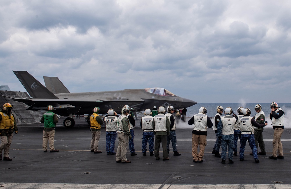 DVIDS - Images - USS Carl Vinson (CVN 70) Conducts Routine Flight Operations [Image 1 of 4]