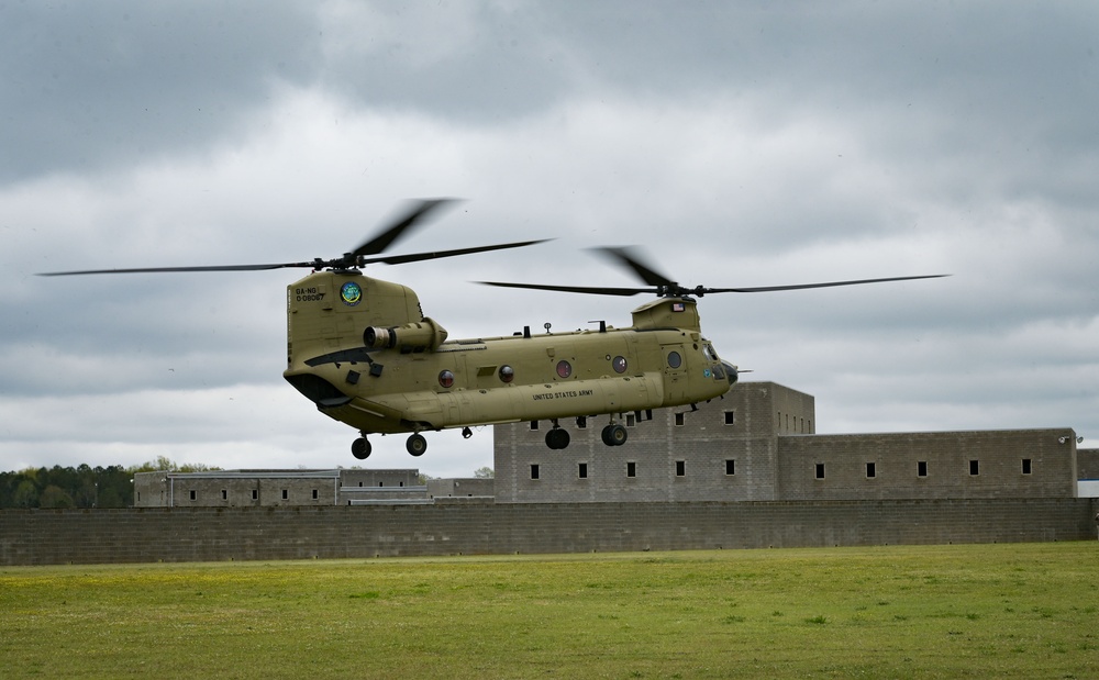 DVIDS - Images - U.S. Army CH-47 conducts aerial sweep during Patriot ...