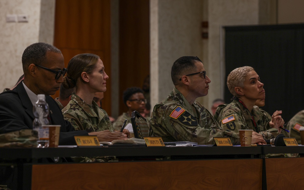 DVIDS - Images - 414th Contracting Support Brigade hosts customer ...