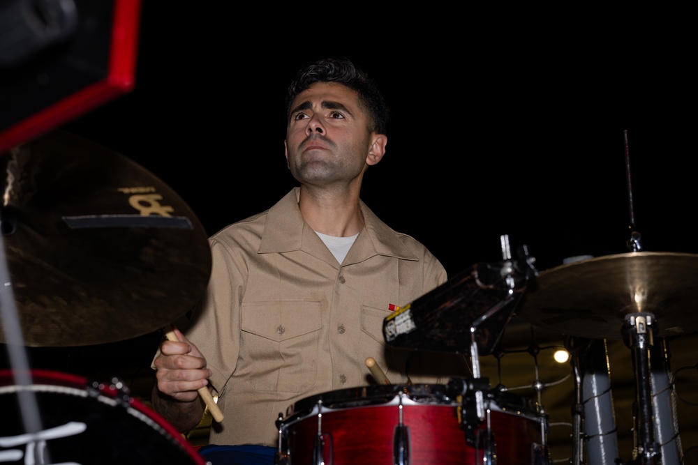 DVIDS - Images - MFR Band Performs onboard USS Chosin (CG 65) [Image 11 ...
