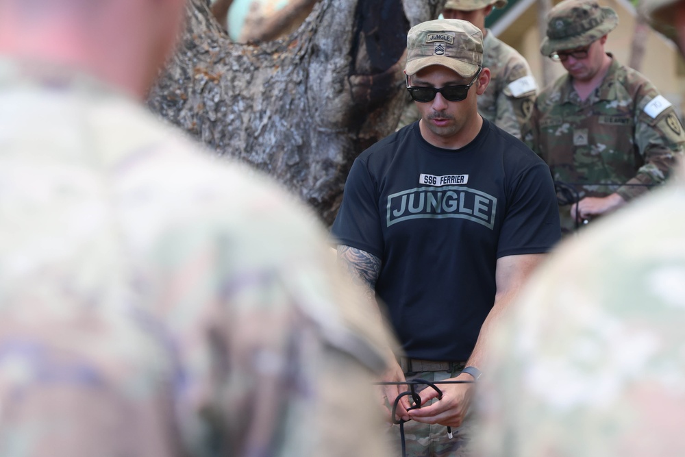 DVIDS - Images - Balikatan 25: JOTC Rope Training [Image 3 of 8]