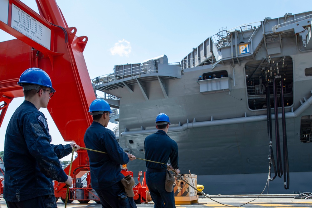DVIDS - Images - USS George Washington (CVN 73) Trains for Fueling at ...