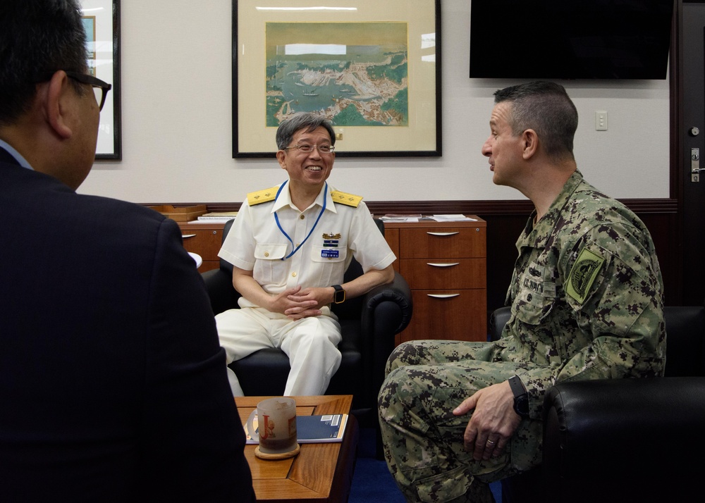DVIDS - Images - CO Office Call With Chief Yokosuka Coast Guard [Image ...