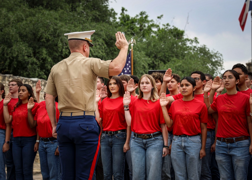 DVIDS - 8th Marine Corps District