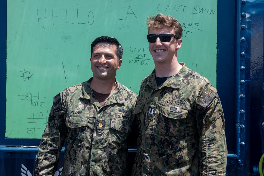 DVIDS - Images - UCT-2 Underwater Promotion at LA Fleet Week 2025 ...