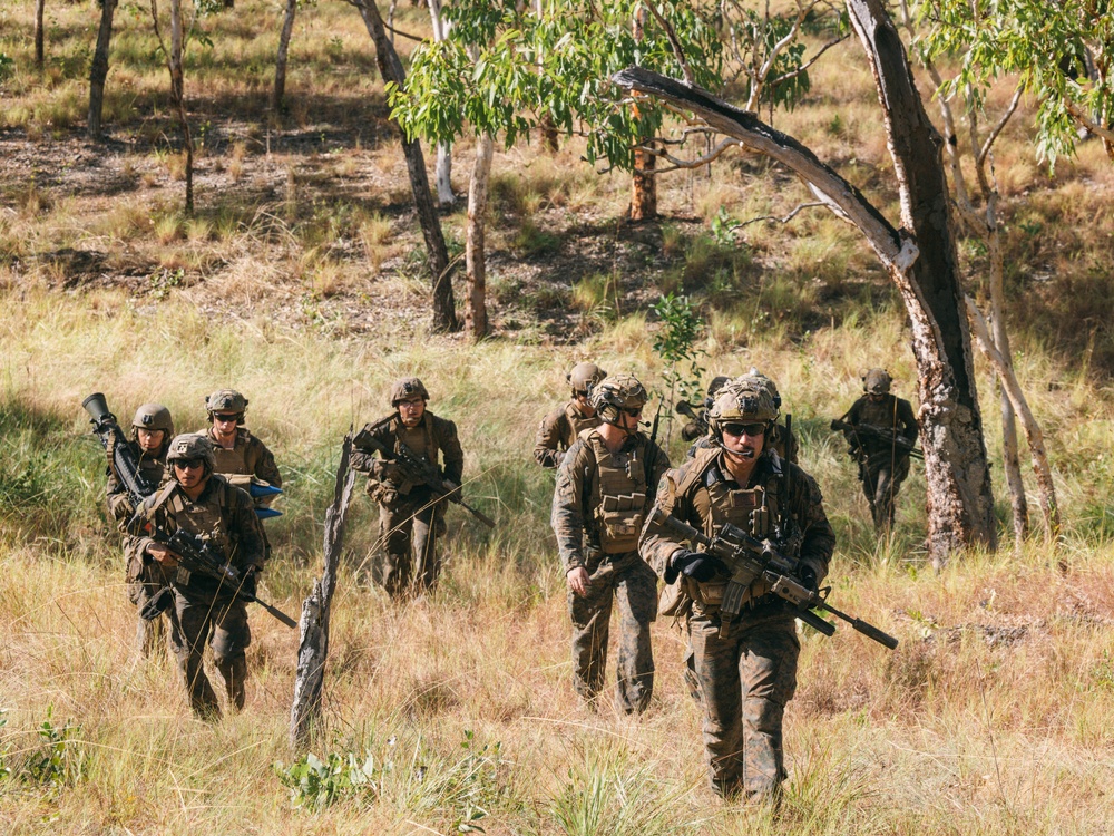 DVIDS - Images - MRF-D 25.3: 2nd Bn., 1st Marines conducts live-fire ...
