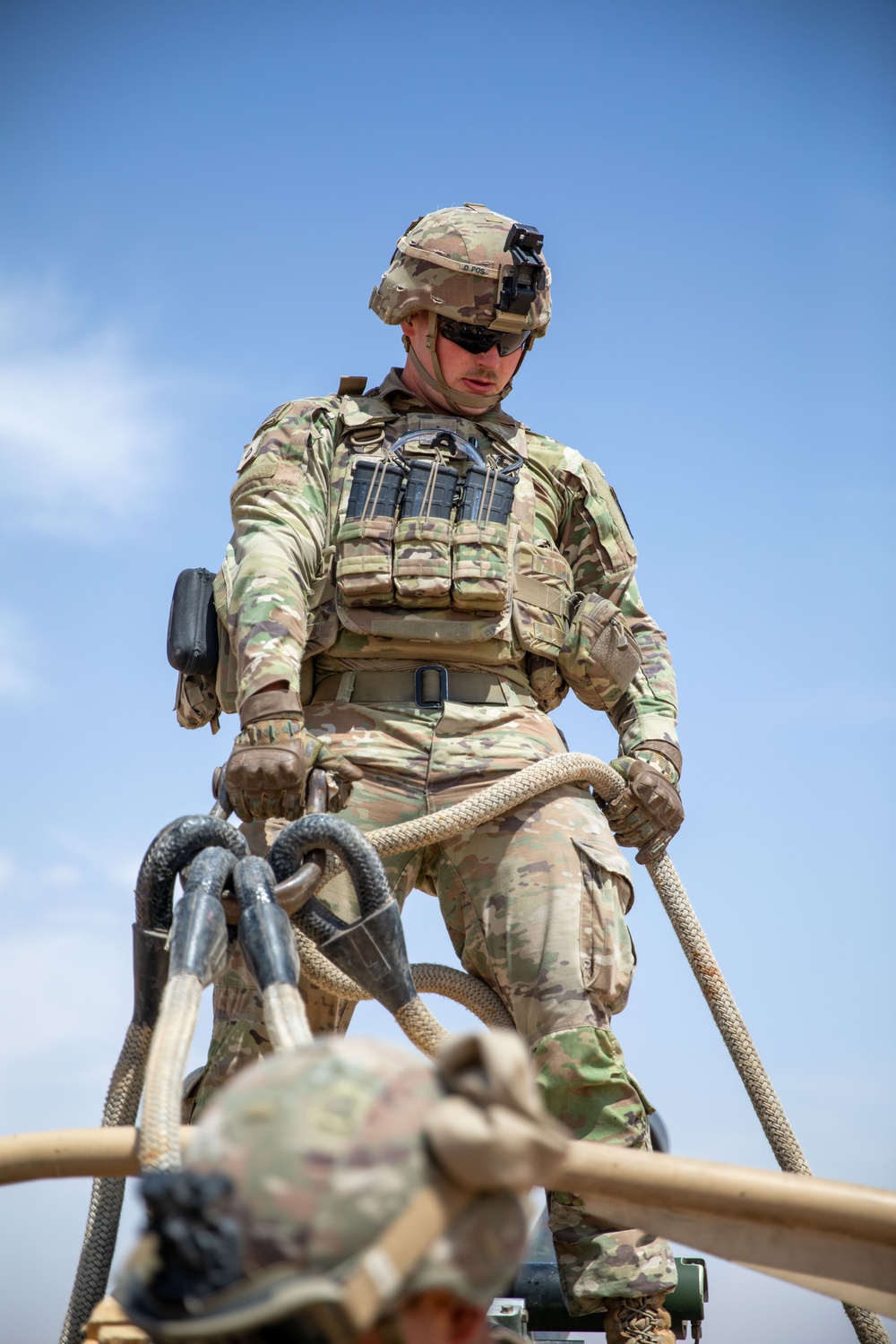 DVIDS - Images - Coalition Forces Conduct Howitzer Sling-Load Operation ...