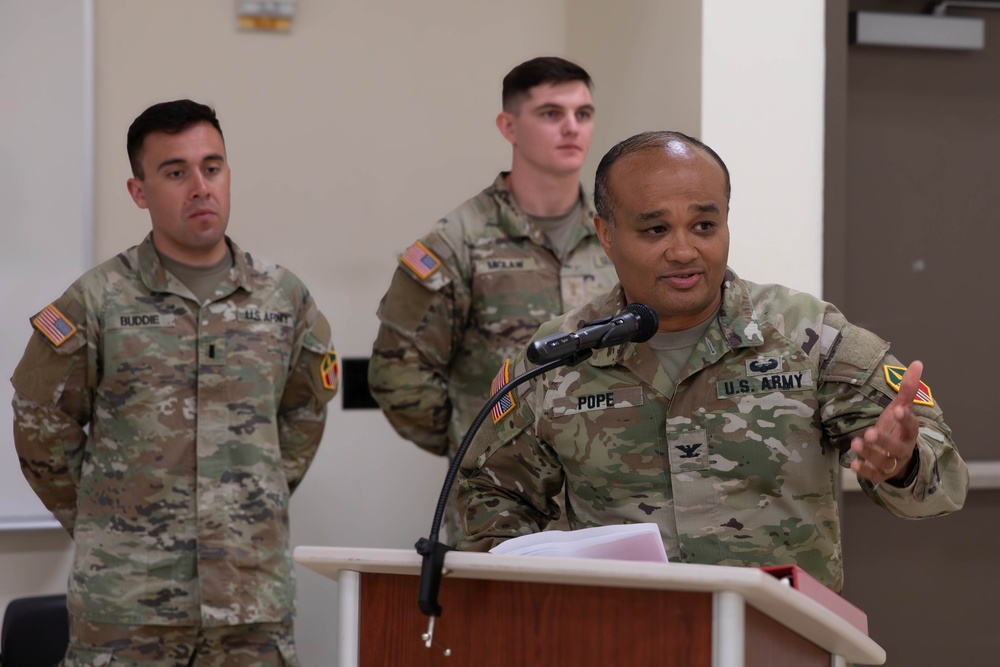 DVIDS - Images - 301 Maneuver Enhancement Brigade Change of Command 8th June, 2025 [Image 2 of 5]