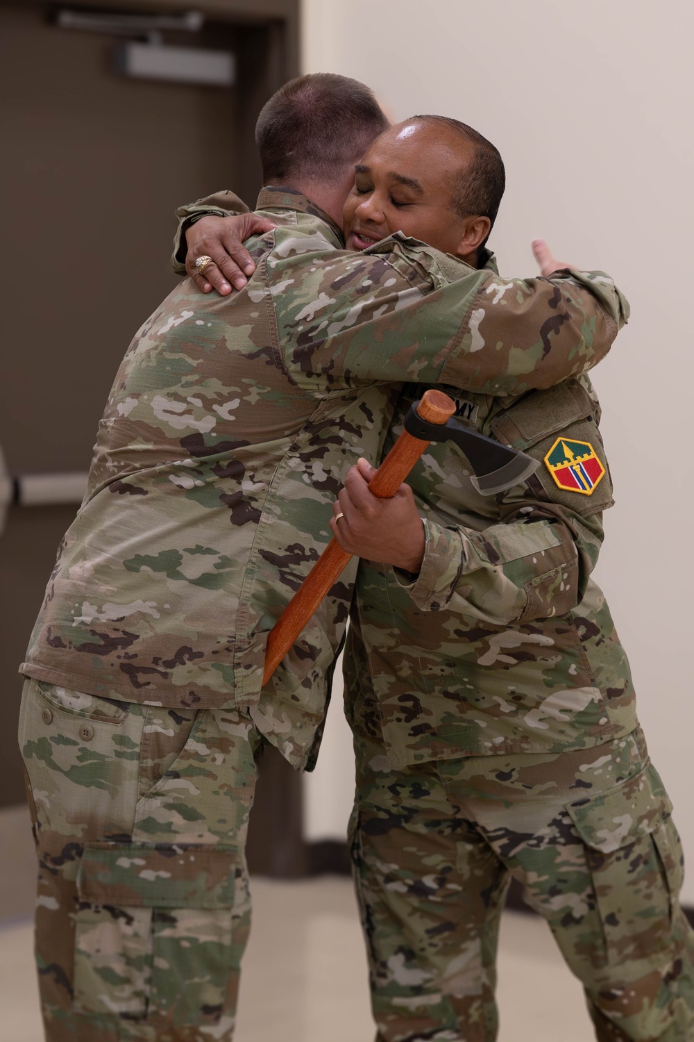 DVIDS - Images - 301 Maneuver Enhancement Brigade Change of Command 8th June, 2025 [Image 3 of 5]