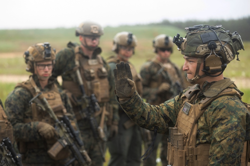 DVIDS - Images - BALTOPS 25 Light Armored Reconnaissance rifle range ...