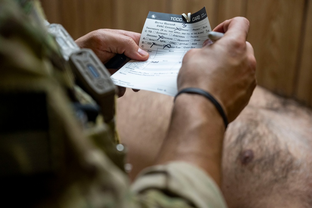 DVIDS - Images - AFSOC, Italian SOF perform emergency medical training ...