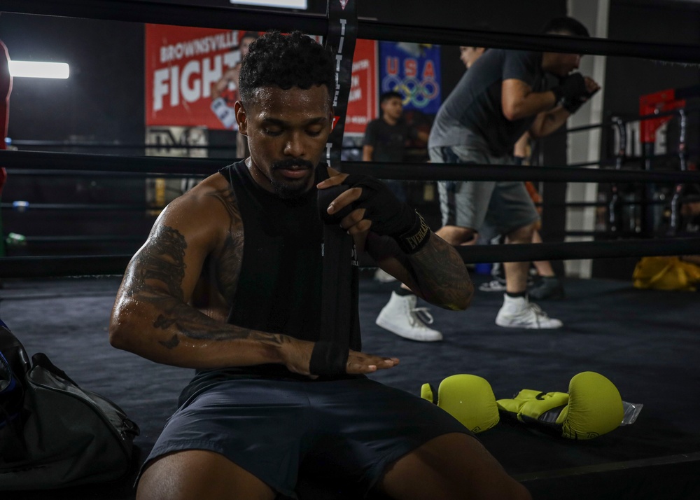 DVIDS - Images - Pull-Up Bar Challenge at Blazing Boxing Gym with ...