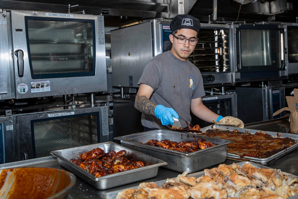 DVIDS - Images - Abraham Lincoln conducts routine operations [Image 1 of 5]