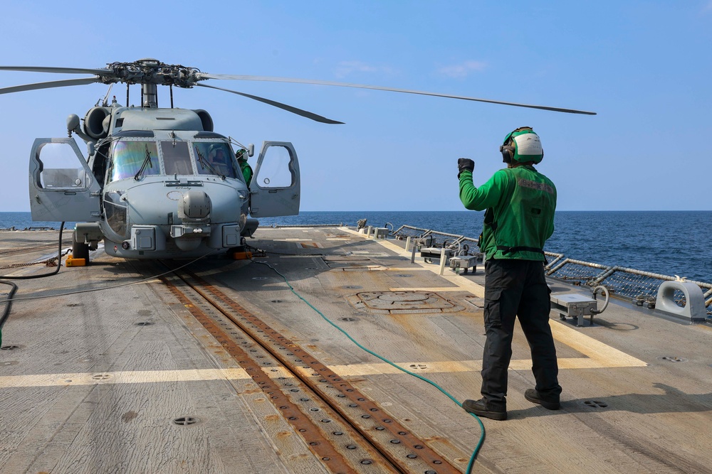 DVIDS - Images - AEAN Bruce Wade directs MH-60R Seahawk pilots during ...