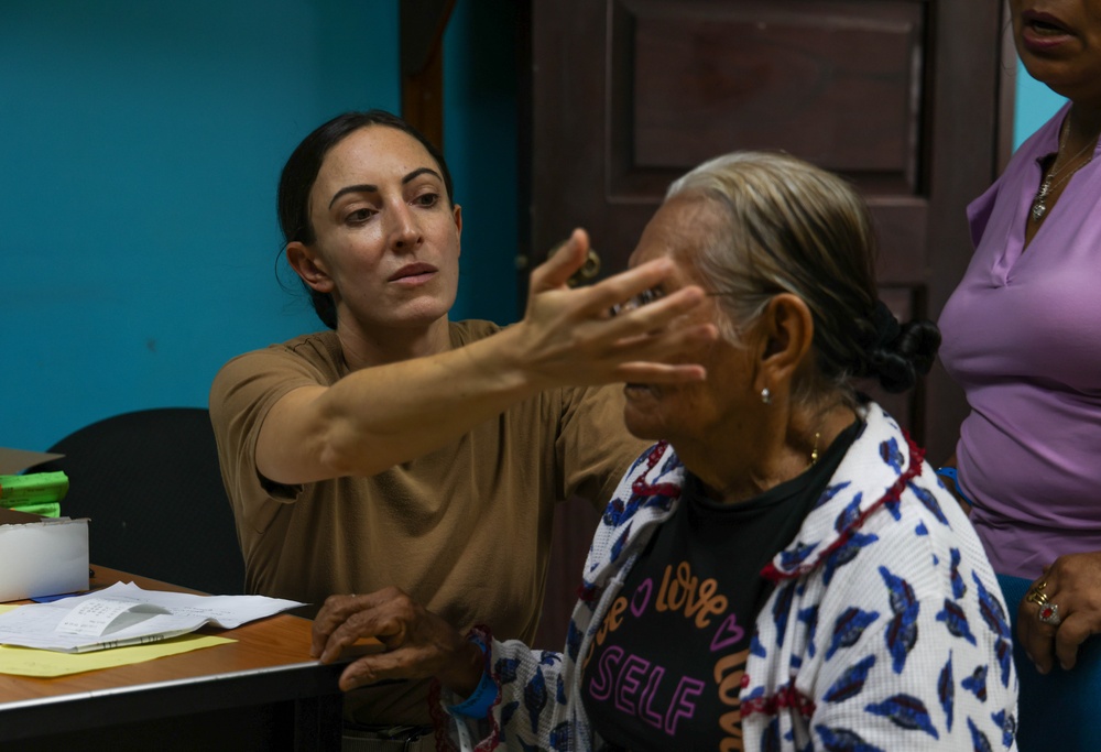 DVIDS - Images - Veracruz Medsite Continuing Promise 2025 [Image 8 of 11]