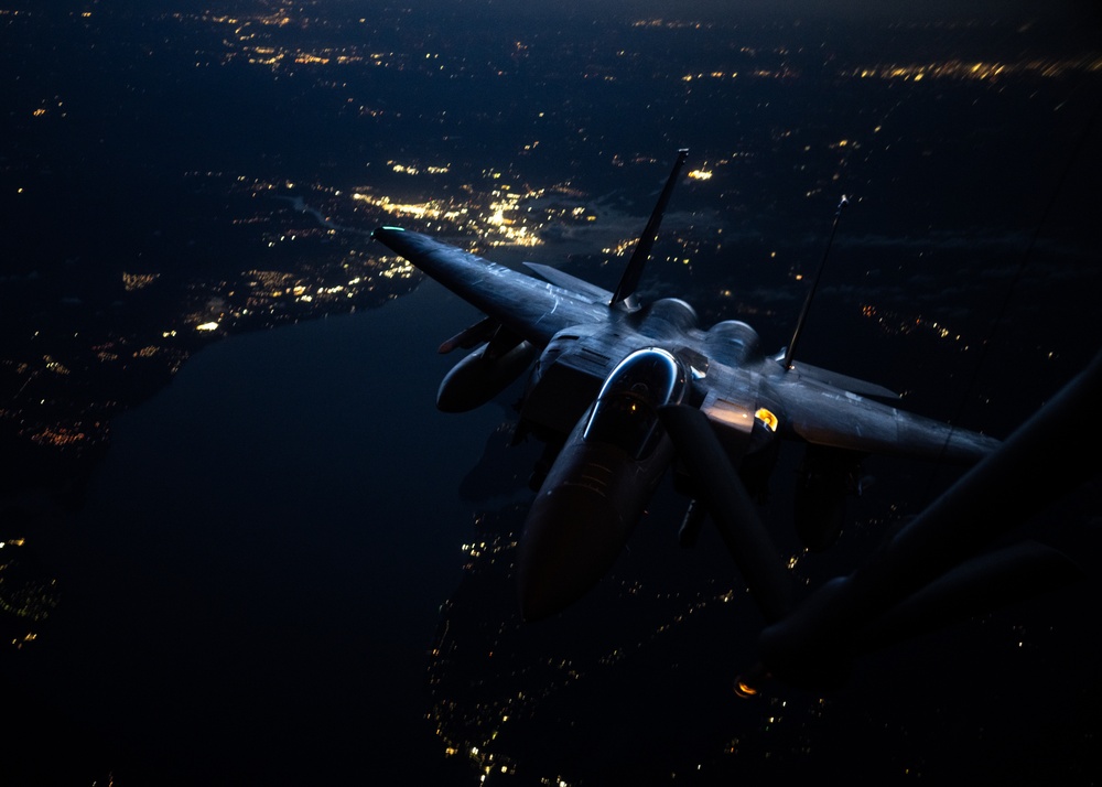 DVIDS - Images - Day or night, the 50th ARS refuels the fight [Image 3 ...