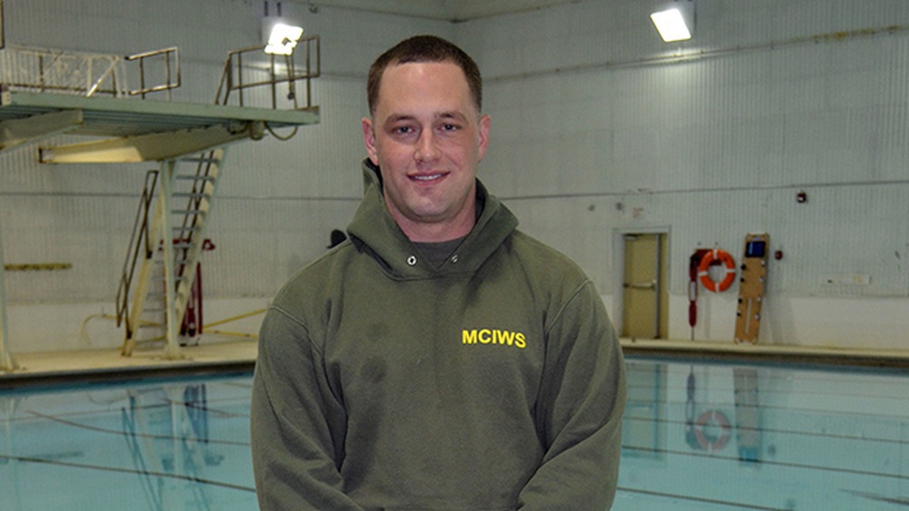 DVIDS - News - Face of Defense: Amputee Triumphs at Grueling Swim School
