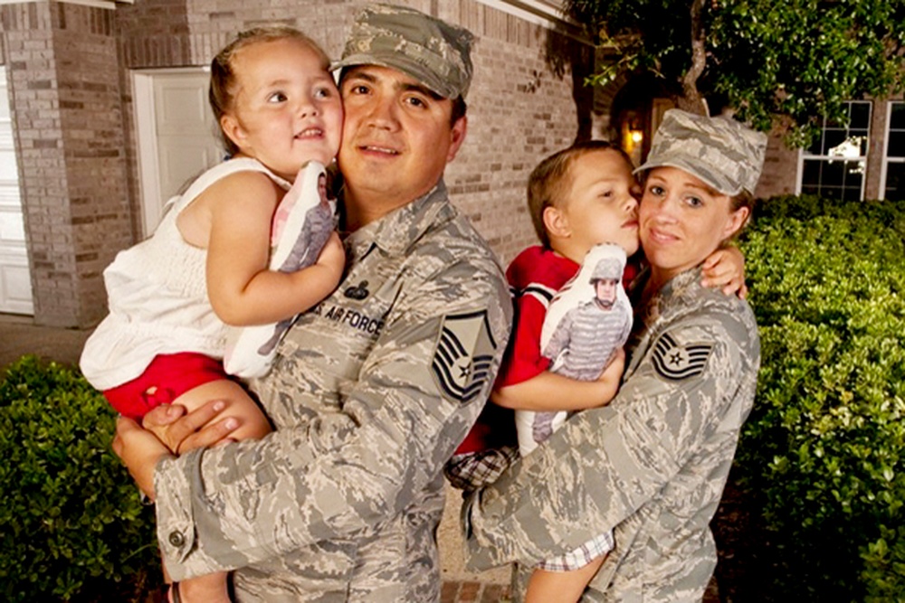 DVIDS - News - Air Force Couple Blogs About Deployment