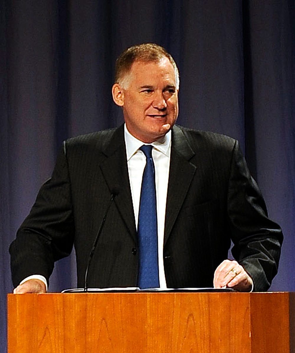 DVIDS - News - Lynn Announces Task Force to Speed IT Procurement