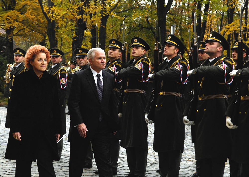 DVIDS - News - Missile Defense Dominates Gates Meetings in Czech Republic