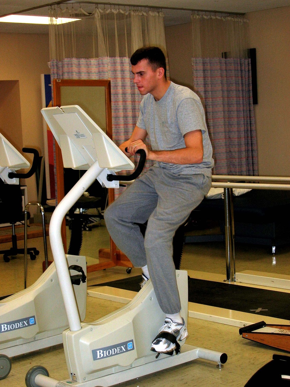 DVIDS - News - Patient Employs Good Humor in Recovering From Wounds in Iraq