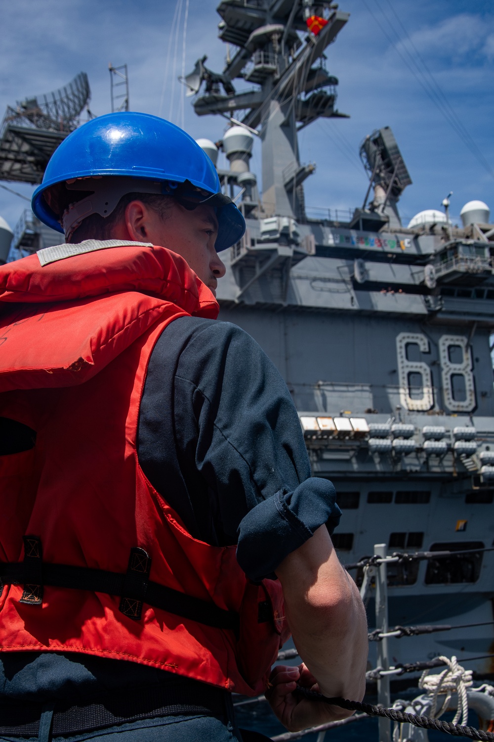 DVIDS - Images - USS Gridley Replenishment At Sea [Image 8 of 9]