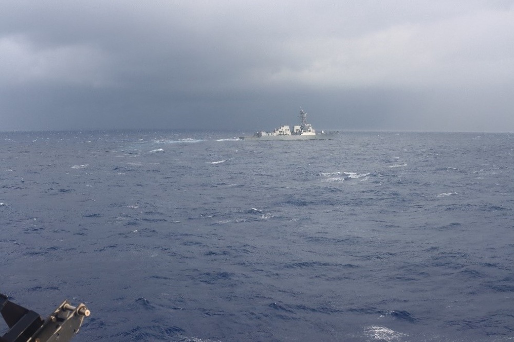 DVIDS - Images - USS GONZALEZ (DDG 66) Conducts Surface Warfare ...