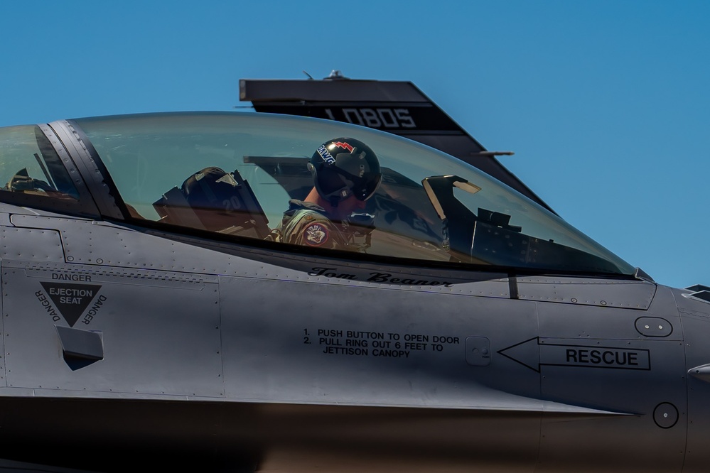 DVIDS - Images - 114th Fighter Wing conducts elephant walk [Image 27 of 29]
