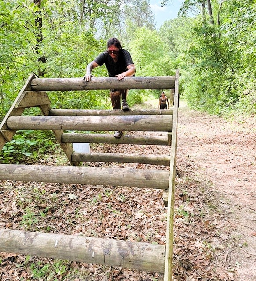 DVIDS - News - 300-plus people fight through obstacles in 2025 trail ...