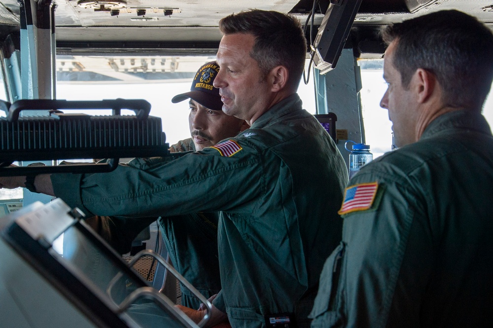 DVIDS - Images - Abraham Lincoln conducts routine operations [Image 7 of 8]