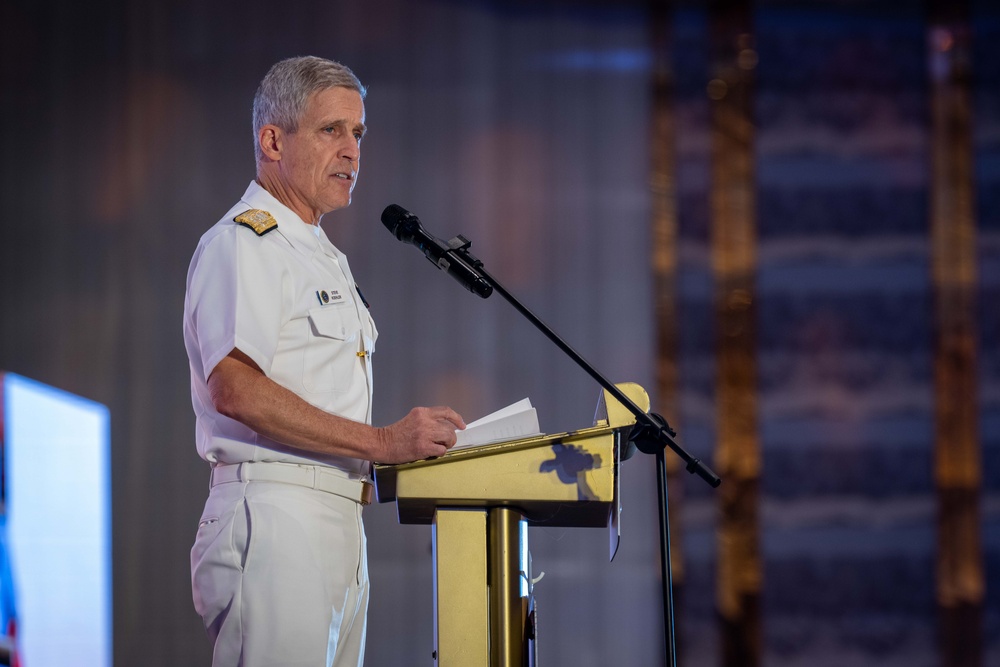 DVIDS - Images - COMPACFLT Delivers Remarks at PALS in Manila ...